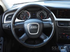 Pelēks Audi A4 2008 Rīga, ar dzinēja tilpumu 3.00 L un nobraukumu 309 tūkst. km par 6000 €, foto 12 vietnē AUTOMOTO.COM.LV
