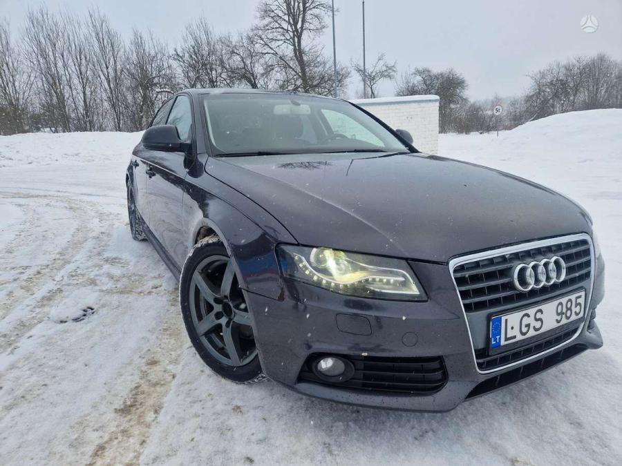 Grey Audi A4 2008 in Ignalina, with an engine capacity of 2.00 L and mileage of 400 thousand km for 3600 €, photo 1 on AUTOMOTO.COM.LV