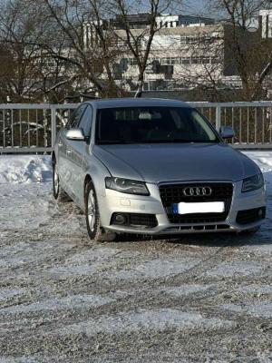 Grey Audi A4 2008 in Vilnius, with an engine capacity of 1.80 L and mileage of 300 thousand km for 3000 €, photo 4 on AUTOMOTO.COM.LV