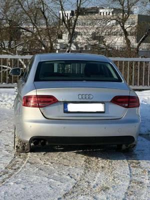 Grey Audi A4 2008 in Vilnius, with an engine capacity of 1.80 L and mileage of 300 thousand km for 3000 €, photo 6 on AUTOMOTO.COM.LV