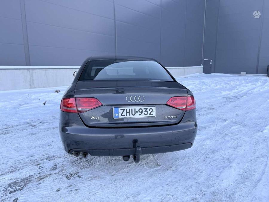 Grey Audi A4 2008 in Siauliai, with an engine capacity of 1.97 L and mileage of 349 thousand km for 3750 €, photo 12 on AUTOMOTO.COM.LV