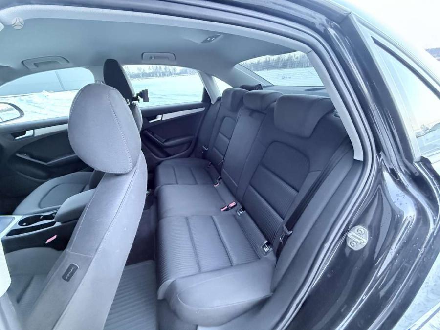 Grey Audi A4 2008 in Siauliai, with an engine capacity of 1.97 L and mileage of 349 thousand km for 3750 €, photo 21 on AUTOMOTO.COM.LV