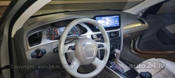 Pelēks Audi A4 2008 Jehvi, ar dzinēja tilpumu 3.20 L un nobraukumu 231 tūkst. km par 4000 €, foto 3 vietnē AUTOMOTO.COM.LV