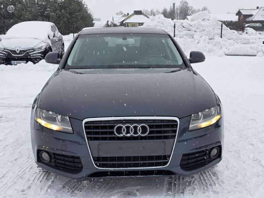 Grey Audi A4 2008 in Taurage, with an engine capacity of 1.97 L and mileage of 330 thousand km for 4600 €, photo 3 on AUTOMOTO.COM.LV