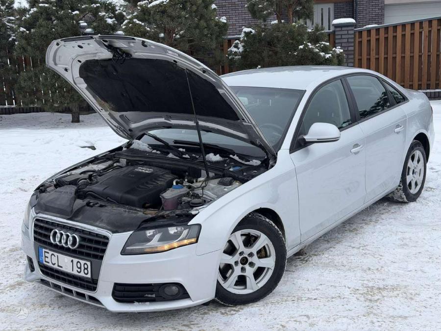 Grey Audi A4 2008 in Alytus, with an engine capacity of 1.97 L and mileage of 344 thousand km for 3750 €, photo 5 on AUTOMOTO.COM.LV
