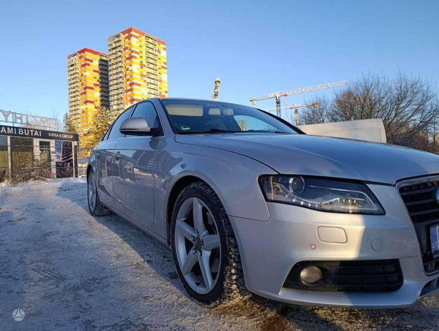 Grey Audi A4 2008 in Vilnius, with an engine capacity of 2.70 L and mileage of 329 thousand km for 4560 €, photo 3 on AUTOMOTO.COM.LV