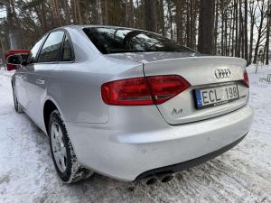 Pelēks Audi A4 2008 Alīta, ar dzinēja tilpumu 1.97 L un nobraukumu 344 tūkst. km par 4650 €, foto 15 vietnē AUTOMOTO.COM.LV