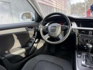 Pelēks Audi A4 2008 Alīta, ar dzinēja tilpumu 1.97 L un nobraukumu 344 tūkst. km par 4650 €, foto 22 vietnē AUTOMOTO.COM.LV