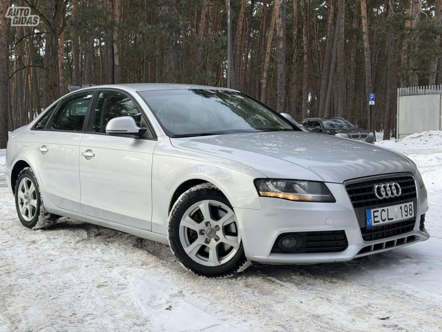 Pelēks Audi A4 2008 Alīta, ar dzinēja tilpumu 2.00 L un nobraukumu 344 tūkst. km par 4650 €, foto 9 vietnē AUTOMOTO.COM.LV