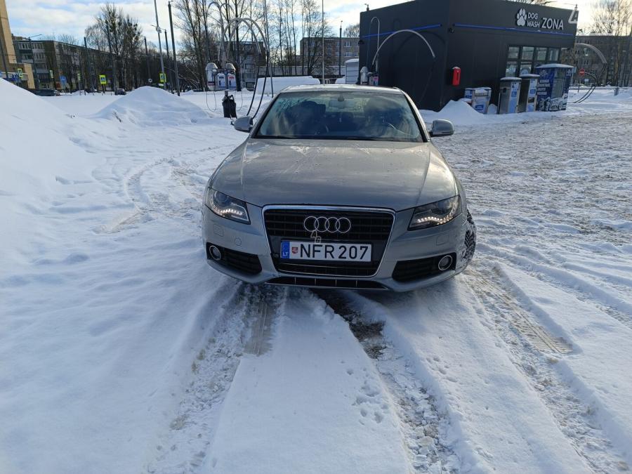 Pelēks Audi A4 2008 Kauņa, ar dzinēja tilpumu 2.70 L un nobraukumu 341 tūkst. km par 3800 €, foto 2 vietnē AUTOMOTO.COM.LV