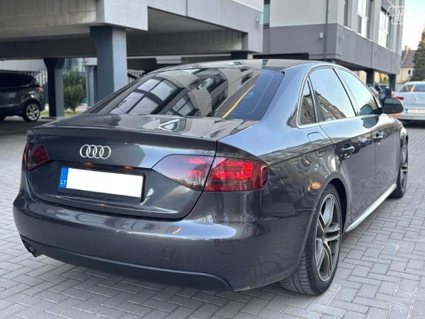 Pelēks Audi A4 2008 Kauņa, ar dzinēja tilpumu 2.00 L un nobraukumu 395 tūkst. km par 3750 €, foto 3 vietnē AUTOMOTO.COM.LV