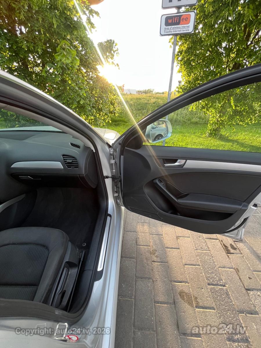 Pelēks Audi A4 2008 Tallina, ar dzinēja tilpumu 2.00 L un nobraukumu 291 tūkst. km par 4000 €, foto 11 vietnē AUTOMOTO.COM.LV