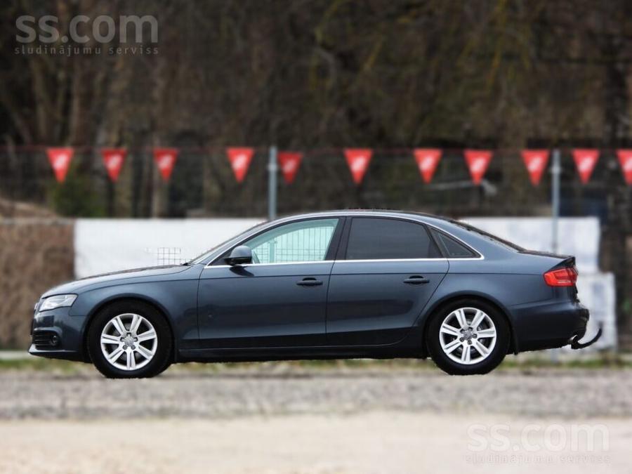 Grey Audi A4 2008 in Riga, with an engine capacity of 3.00 L and mileage of 309 thousand km for 6000 €, photo 5 on AUTOMOTO.COM.LV