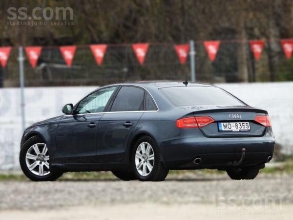 Pelēks Audi A4 2008 Rīga, ar dzinēja tilpumu 3.00 L un nobraukumu 309 tūkst. km par 6000 €, foto 5 vietnē AUTOMOTO.COM.LV