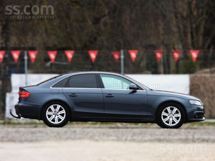 Grey Audi A4 2008 in Riga, with an engine capacity of 3.00 L and mileage of 309 thousand km for 6000 €, photo 9 on AUTOMOTO.COM.LV