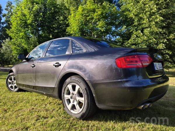 Grey Audi A4 2008 in Jelgava, with an engine capacity of 2.00 L and mileage of 455 thousand km for 3500 €, photo 2 on AUTOMOTO.COM.LV