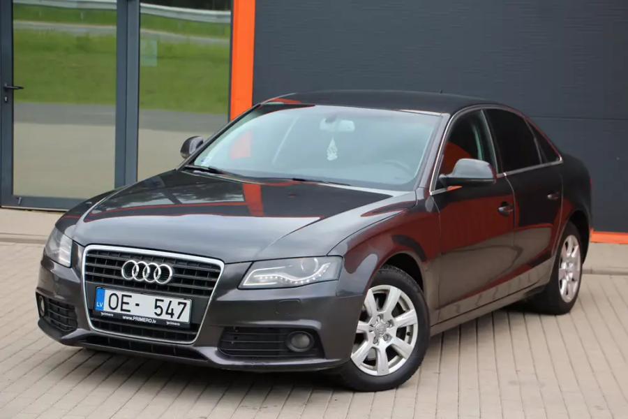 Pelēks Audi A4 2008 Mārupe, ar dzinēja tilpumu 2.70 L un nobraukumu 380 tūkst. km par 4150 €, foto 3 vietnē AUTOMOTO.COM.LV