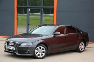 Pelēks Audi A4 2008 Mārupe, ar dzinēja tilpumu 2.70 L un nobraukumu 380 tūkst. km par 4150 €, foto 4 vietnē AUTOMOTO.COM.LV
