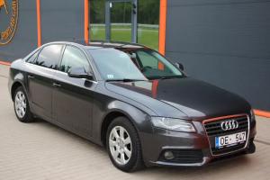 Pelēks Audi A4 2008 Mārupe, ar dzinēja tilpumu 2.70 L un nobraukumu 380 tūkst. km par 4150 €, foto 5 vietnē AUTOMOTO.COM.LV