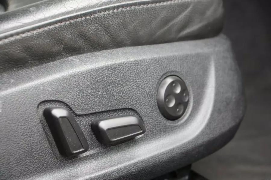 Pelēks Audi A4 2008 Mārupe, ar dzinēja tilpumu 2.70 L un nobraukumu 380 tūkst. km par 4150 €, foto 15 vietnē AUTOMOTO.COM.LV