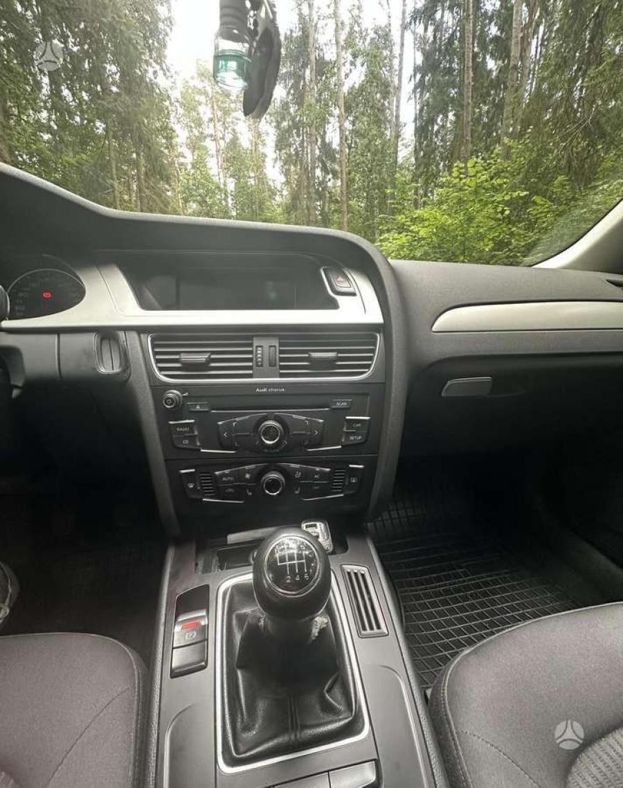 Pelēks Audi A4 2008 Ukmergė, ar dzinēja tilpumu 1.79 L un nobraukumu 250 tūkst. km par 4200 €, foto 14 vietnē AUTOMOTO.COM.LV