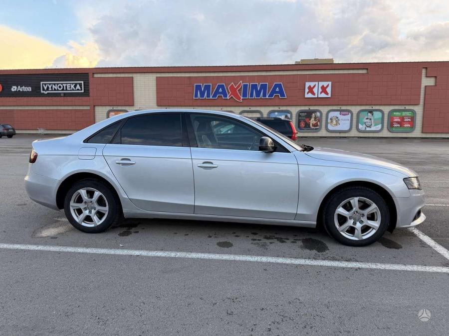 Grey Audi A4 2008 in Kaunas, with an engine capacity of 1.97 L and mileage of 431 thousand km for 3700 €, photo 3 on AUTOMOTO.COM.LV