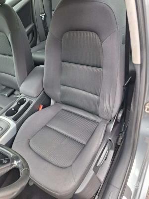 Pelēks Audi A4 2008 Marijampole, ar dzinēja tilpumu 1.97 L un nobraukumu 246 tūkst. km par 3900 €, foto 16 vietnē AUTOMOTO.COM.LV