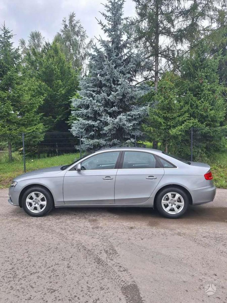 Pelēks Audi A4 2008 Marijampole, ar dzinēja tilpumu 1.97 L un nobraukumu 246 tūkst. km par 3900 €, foto 20 vietnē AUTOMOTO.COM.LV