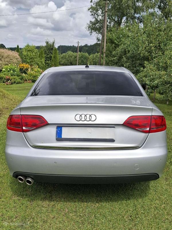 Grey Audi A4 2008 in Alytus, with an engine capacity of 2.00 L and mileage of 326 thousand km for 5700 €, photo 6 on AUTOMOTO.COM.LV