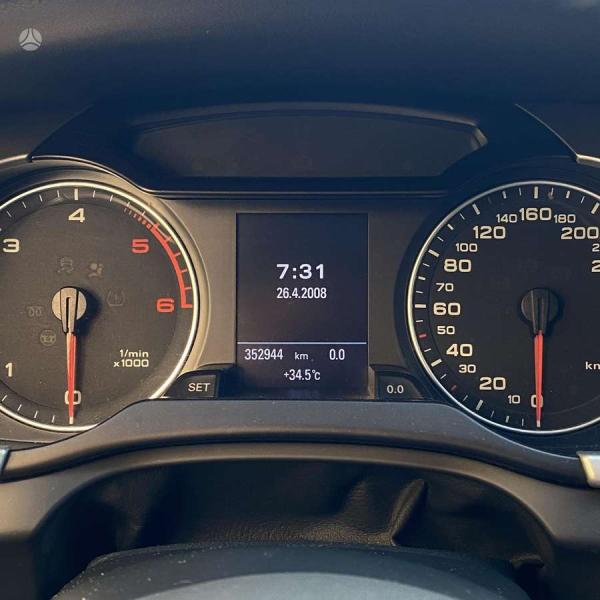Pelēks Audi A4 2008 Viļņa, ar dzinēja tilpumu 2.70 L un nobraukumu 353 tūkst. km par 1400 €, foto 7 vietnē AUTOMOTO.COM.LV