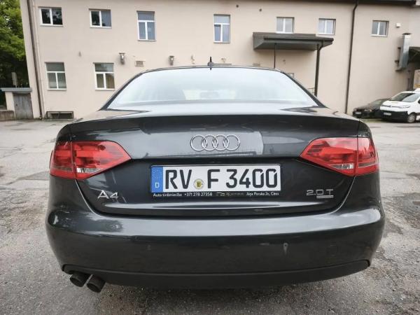 Pelēks Audi A4 2008 Cēsis, ar dzinēja tilpumu 2.00 L un nobraukumu 181 tūkst. km par 5950 €, foto 7 vietnē AUTOMOTO.COM.LV