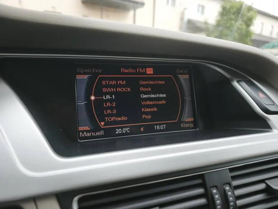 Pelēks Audi A4 2008 Cēsis, ar dzinēja tilpumu 2.00 L un nobraukumu 181 tūkst. km par 5950 €, foto 24 vietnē AUTOMOTO.COM.LV