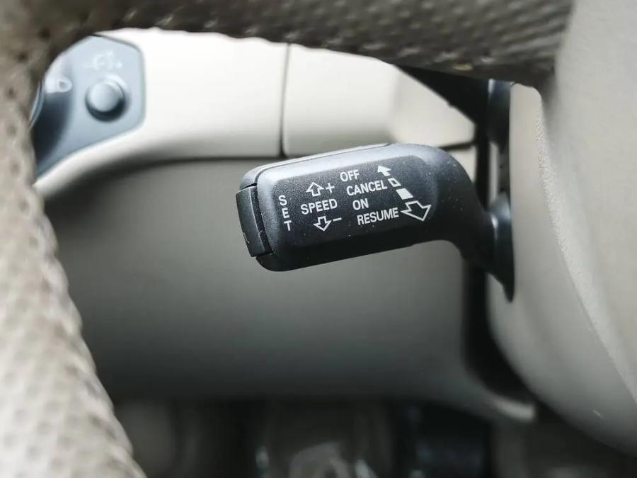 Pelēks Audi A4 2008 Cēsis, ar dzinēja tilpumu 2.00 L un nobraukumu 181 tūkst. km par 5950 €, foto 27 vietnē AUTOMOTO.COM.LV