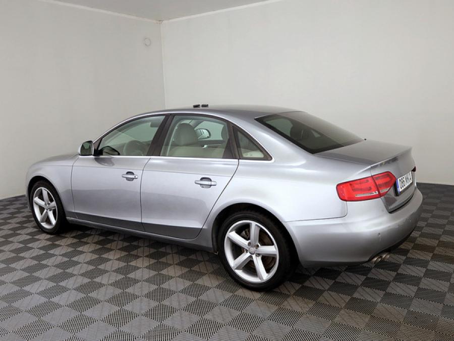 Pelēks Audi A4 2008 Tallina, ar dzinēja tilpumu 2.00 L un nobraukumu 357 tūkst. km par 3399 €, foto 5 vietnē AUTOMOTO.COM.LV