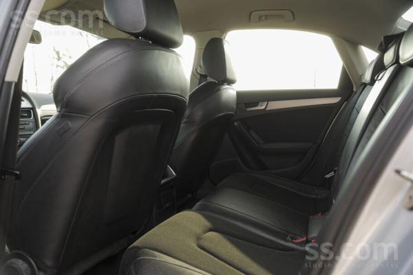 Pelēks Audi A4 2008 Rīga, ar dzinēja tilpumu 2.00 L un nobraukumu 448 tūkst. km par 5490 €, foto 9 vietnē AUTOMOTO.COM.LV