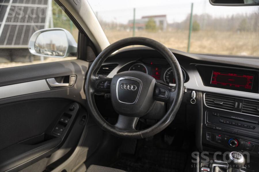 Grey Audi A4 2008 in Riga, with an engine capacity of 2.00 L and mileage of 448 thousand km for 5490 €, photo 13 on AUTOMOTO.COM.LV