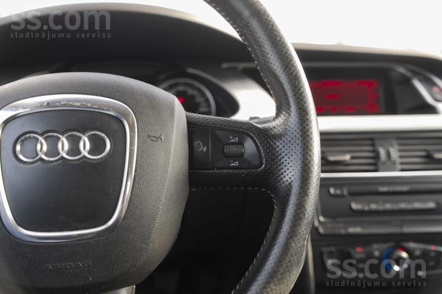 Grey Audi A4 2008 in Riga, with an engine capacity of 2.00 L and mileage of 448 thousand km for 5490 €, photo 17 on AUTOMOTO.COM.LV