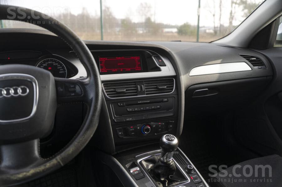 Grey Audi A4 2008 in Riga, with an engine capacity of 2.00 L and mileage of 448 thousand km for 5490 €, photo 19 on AUTOMOTO.COM.LV