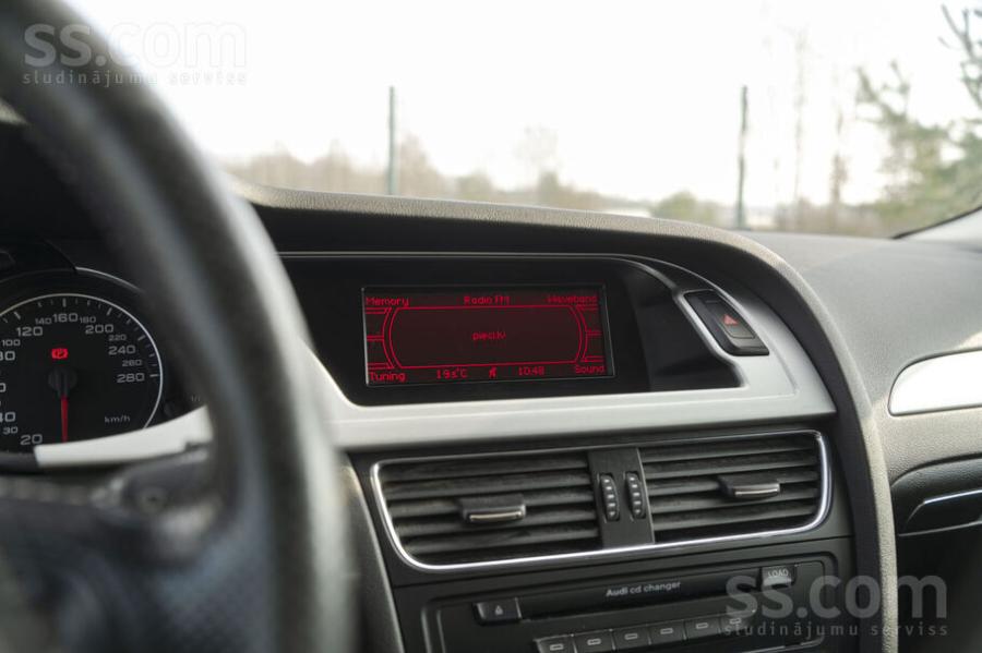 Grey Audi A4 2008 in Riga, with an engine capacity of 2.00 L and mileage of 448 thousand km for 5490 €, photo 20 on AUTOMOTO.COM.LV