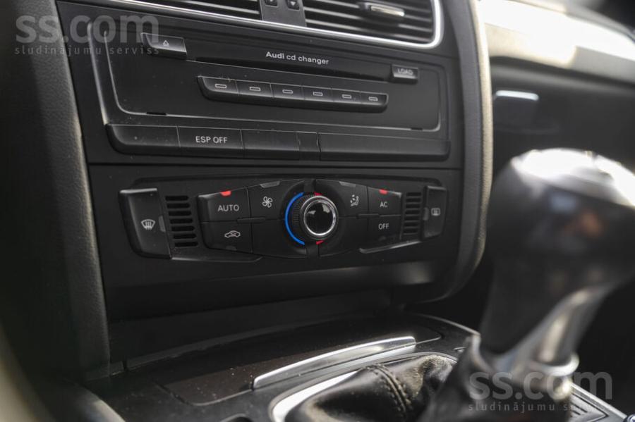 Grey Audi A4 2008 in Riga, with an engine capacity of 2.00 L and mileage of 448 thousand km for 5490 €, photo 21 on AUTOMOTO.COM.LV