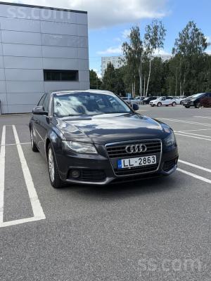 Pelēks Audi A4 2008 Rīga, ar dzinēja tilpumu 2.70 L un nobraukumu 302 tūkst. km par 3700 €, foto  vietnē AUTOMOTO.COM.LV