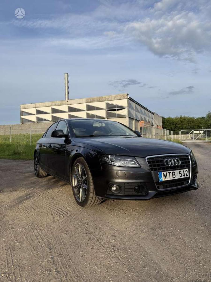 Grey Audi A4 2008 in Kaunas, with an engine capacity of 2.70 L and mileage of 297 thousand km for 5500 €, photo 5 on AUTOMOTO.COM.LV