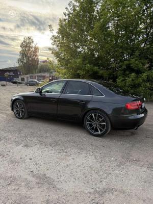Grey Audi A4 2008 in Kaunas, with an engine capacity of 2.70 L and mileage of 297 thousand km for 5500 €, photo 7 on AUTOMOTO.COM.LV