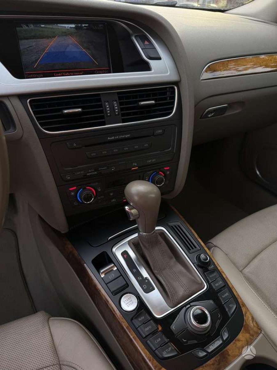 Grey Audi A4 2008 in Kaunas, with an engine capacity of 2.70 L and mileage of 297 thousand km for 5500 €, photo 14 on AUTOMOTO.COM.LV