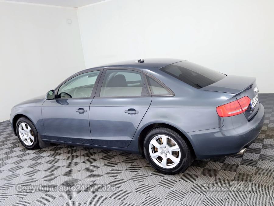Pelēks Audi A4 2008 Tallina, ar dzinēja tilpumu 3.00 L un nobraukumu 318 tūkst. km par 4299 €, foto 5 vietnē AUTOMOTO.COM.LV