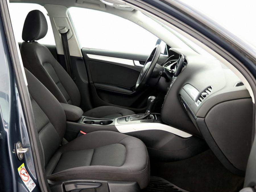 Grey Audi A4 2008 in Tallinn, with an engine capacity of 3.00 L and mileage of 318 thousand km for 4299 €, photo 7 on AUTOMOTO.COM.LV