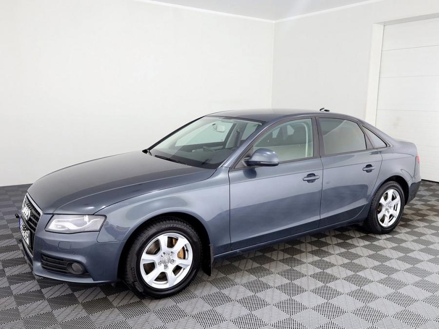 Grey Audi A4 2008 in Tallinn, with an engine capacity of 3.00 L and mileage of 318 thousand km for 4299 €, photo 10 on AUTOMOTO.COM.LV