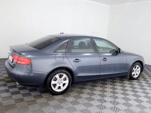 Grey Audi A4 2008 in Tallinn, with an engine capacity of 3.00 L and mileage of 318 thousand km for 4299 €, photo 11 on AUTOMOTO.COM.LV