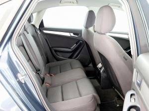 Grey Audi A4 2008 in Tallinn, with an engine capacity of 3.00 L and mileage of 318 thousand km for 4299 €, photo 15 on AUTOMOTO.COM.LV
