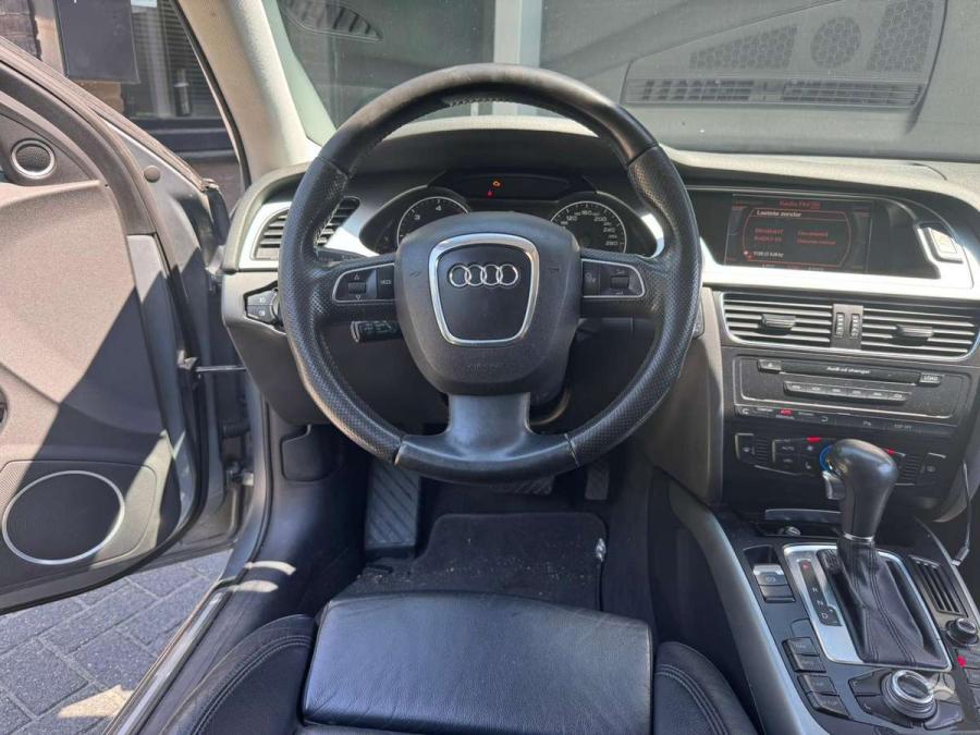 Grey Audi A4 2008 in Vilnius, with an engine capacity of 2.70 L and mileage of 366 thousand km for 3900 €, photo 12 on AUTOMOTO.COM.LV